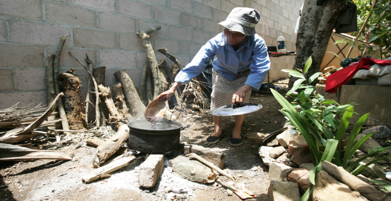 55,097 Salvadorans fell into poverty in 2023, according to preliminary ...