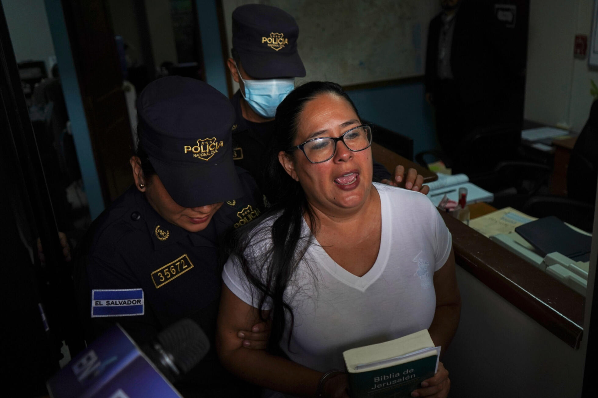 Ruth López Investigated Corruption in Bukele’s Government; Today Marks ...